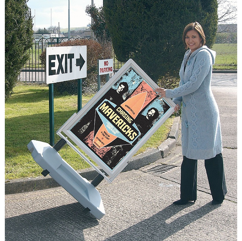 Heavy Duty Sprung Pavement Signs from our Noticeboards range.